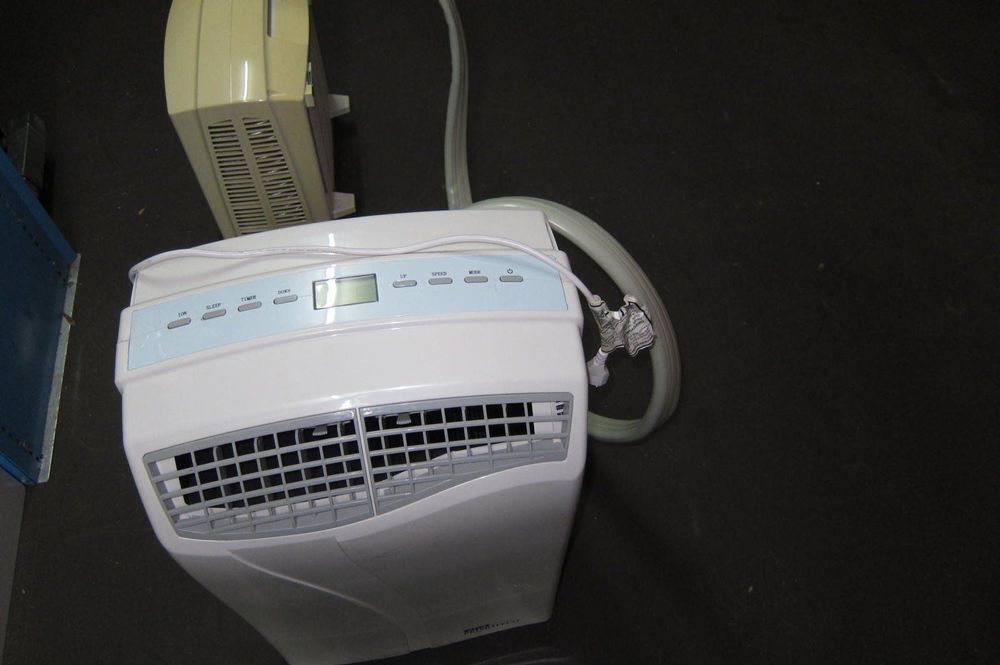 Split Klima Anlage Fust Primotecq 1200W (Defekt) in Basel für CHF 199 ...