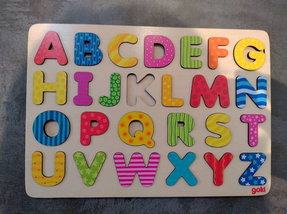 Holz Puzzle ABC (Gebraucht) in Thalwil für CHF 1 – nur Abholung auf ...
