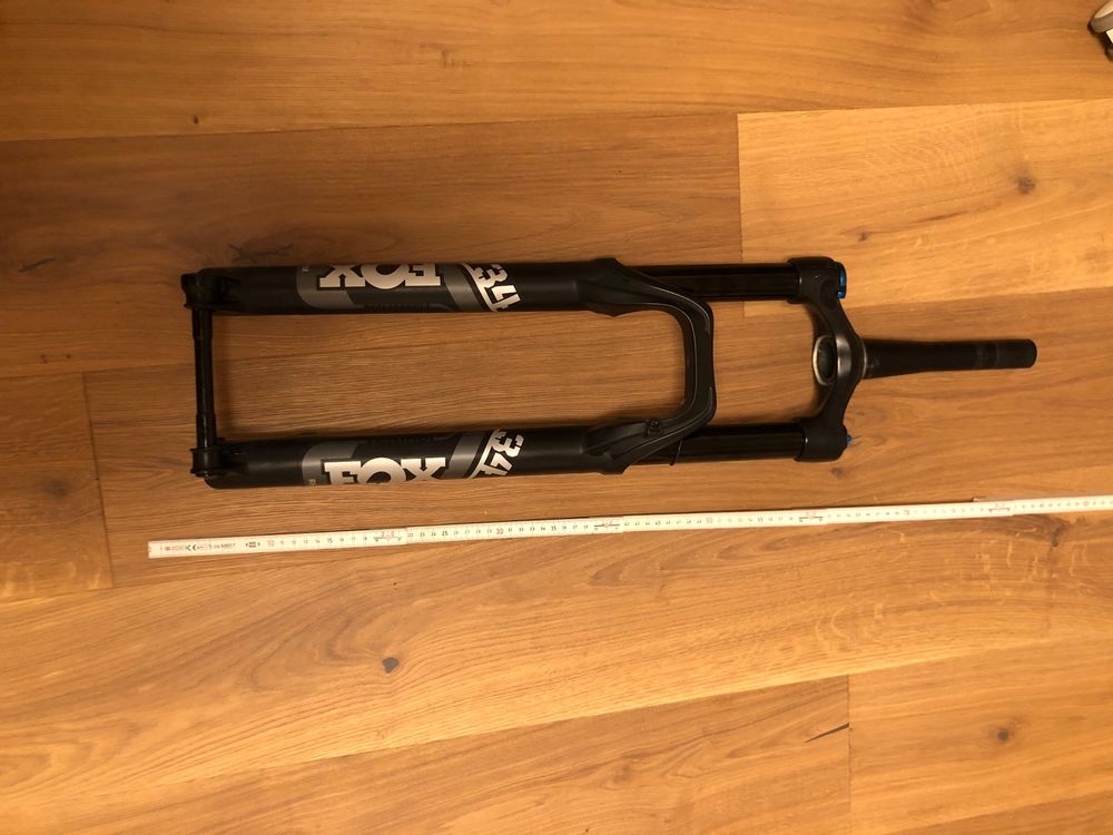Fox Gabel 29" Boost 150mm (Gebraucht) in Einsiedeln für CHF 125 – mit ...