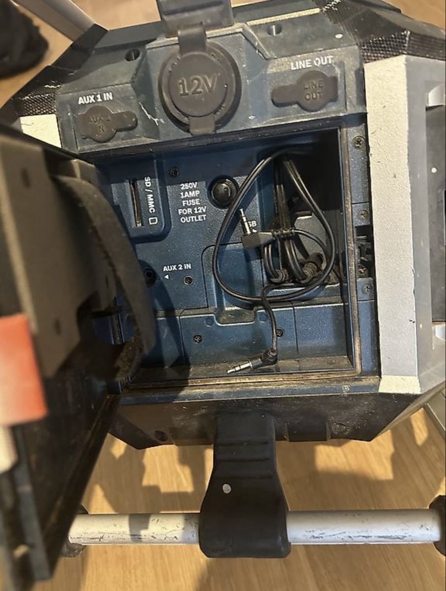 Baustellenradio Bosch GML 50 (Gebraucht) in Aarburg für CHF 50 – mit ...