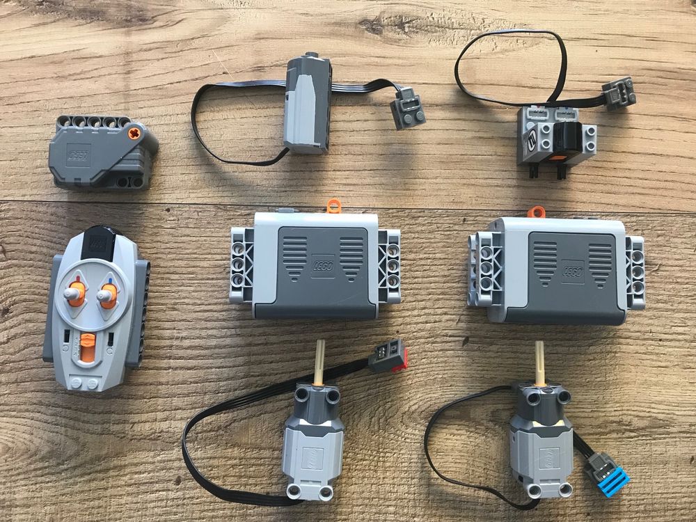 Lego lot de Power function / motors (Gebraucht) in Châtel-St-Denis für ...