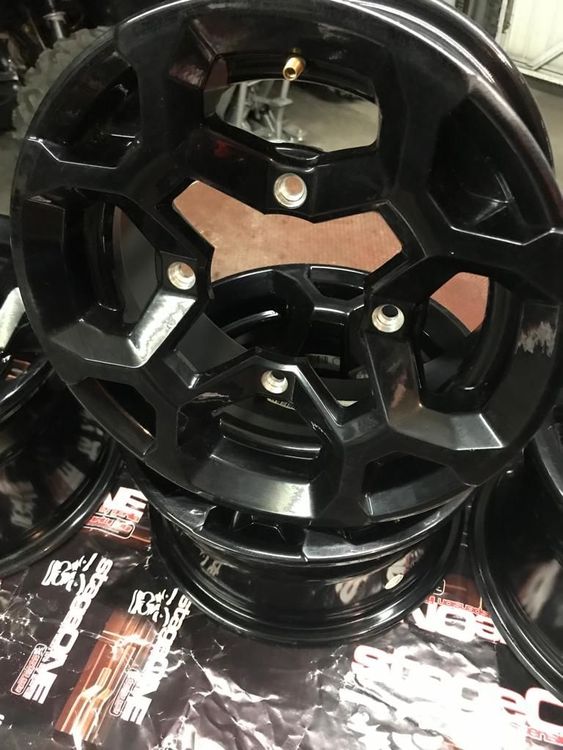 ATV Can-am Alufelgen 12 Zoll (Gebraucht) in Suhr für CHF 260 – mit ...