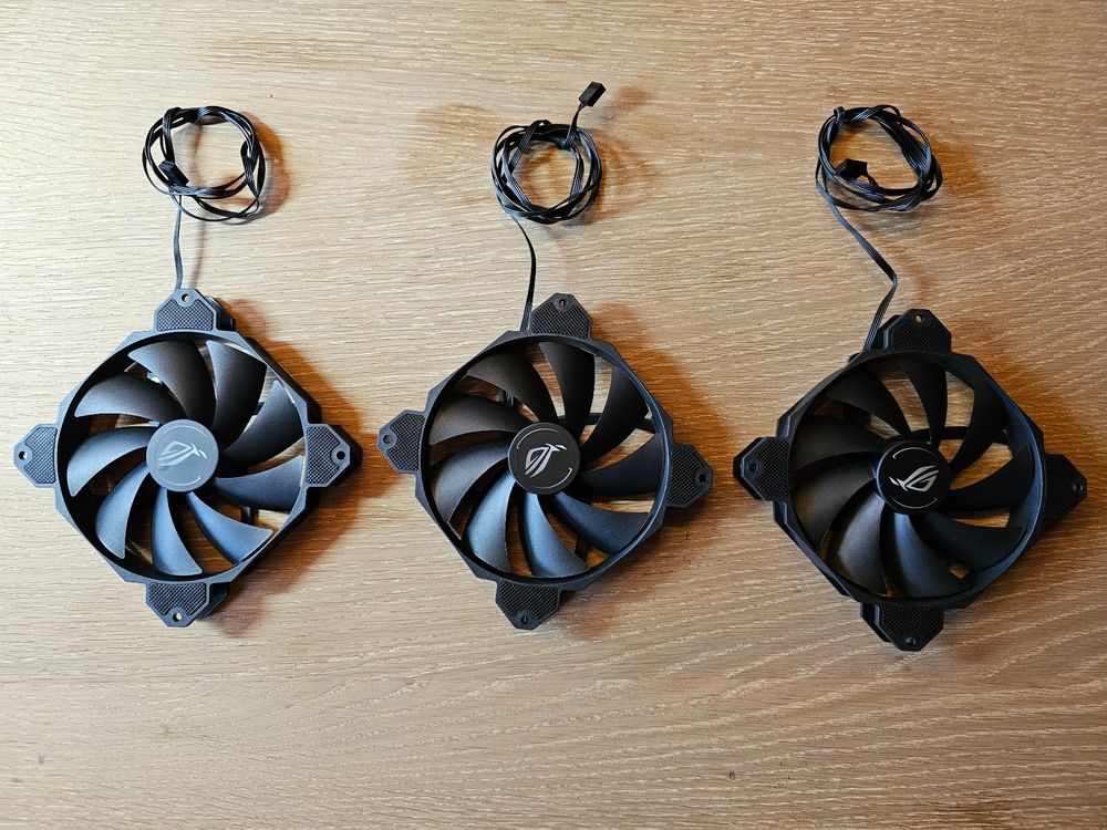 PC / Lüfter / ASUS ROG Strix / Case Fan / 140mm / 3Stk. (Neu (gemäss ...