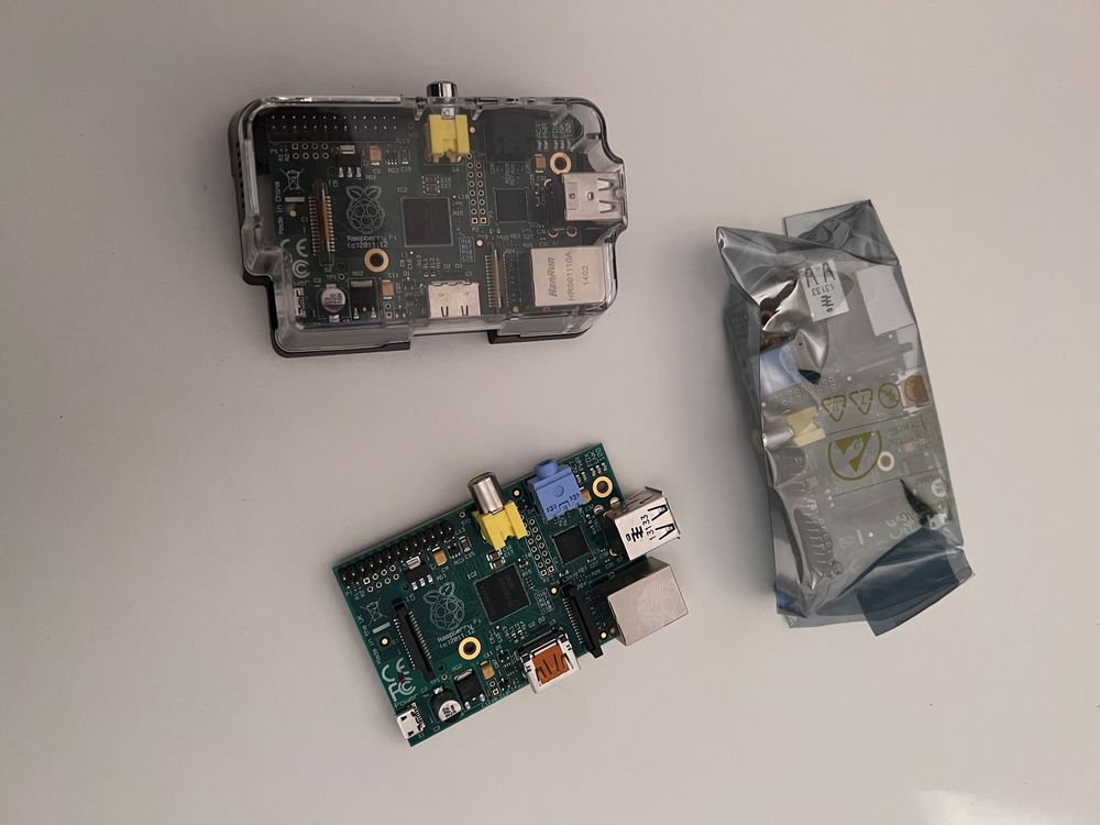 3 Raspberry Pi (1 Mod. B) | Kaufen auf Ricardo