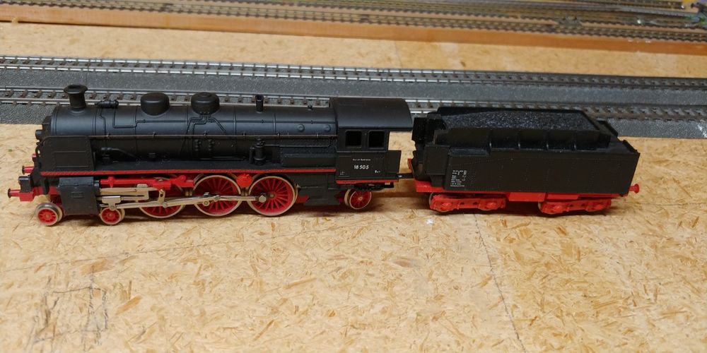 Lima Dampflok 18505 HO (Gebraucht) in Waltenschwil für CHF 22 – mit ...