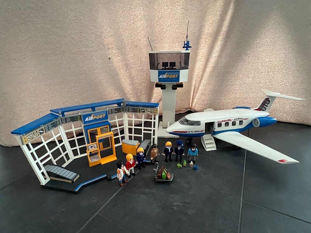 Playmobil Flughafen Flugzeug Jet Tower Check-In / Check-Out | Kaufen ...