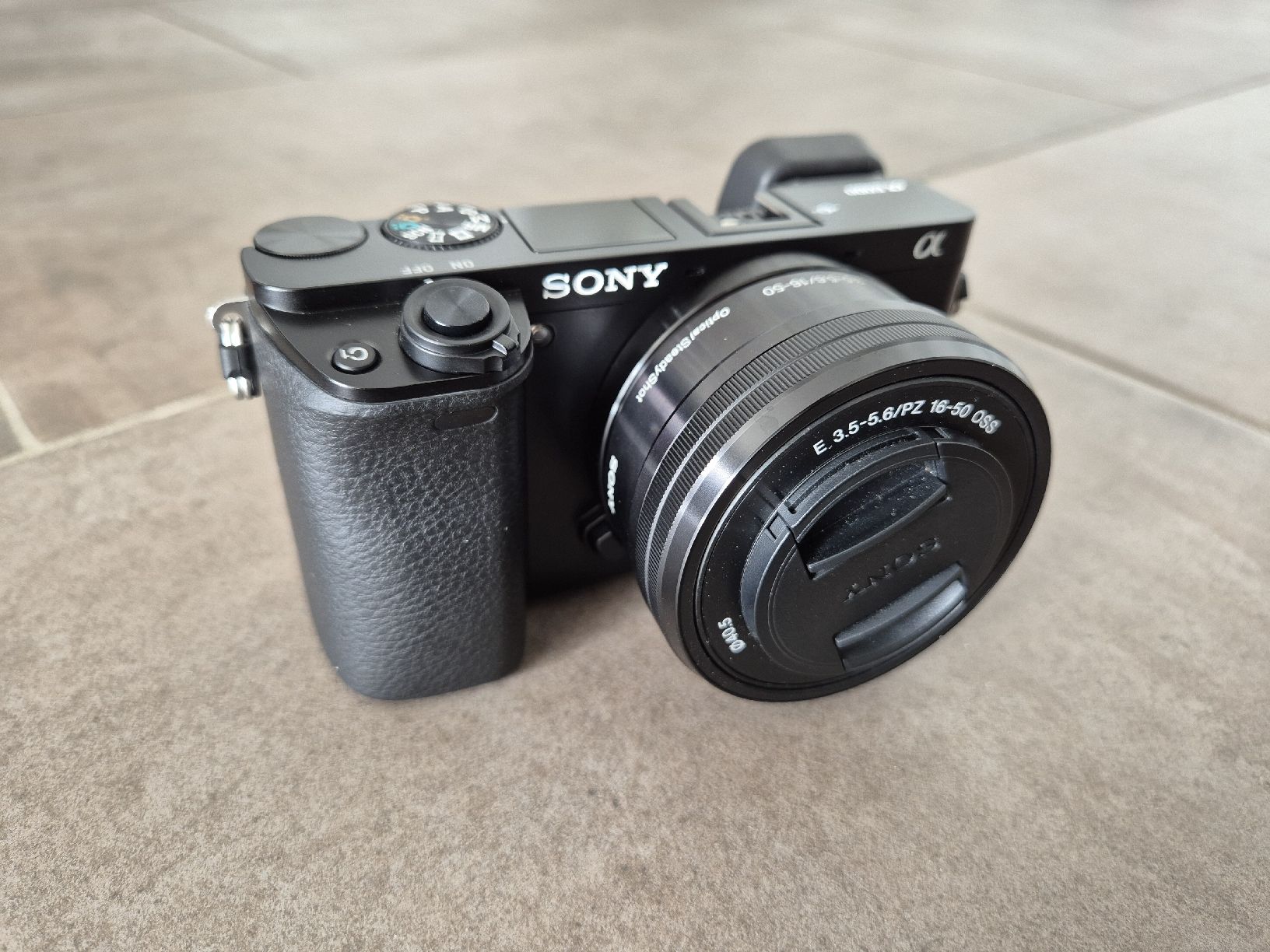 Sony Alpha 6000 Standard Kit (Gebraucht) in Itingen für CHF 285 – mit ...