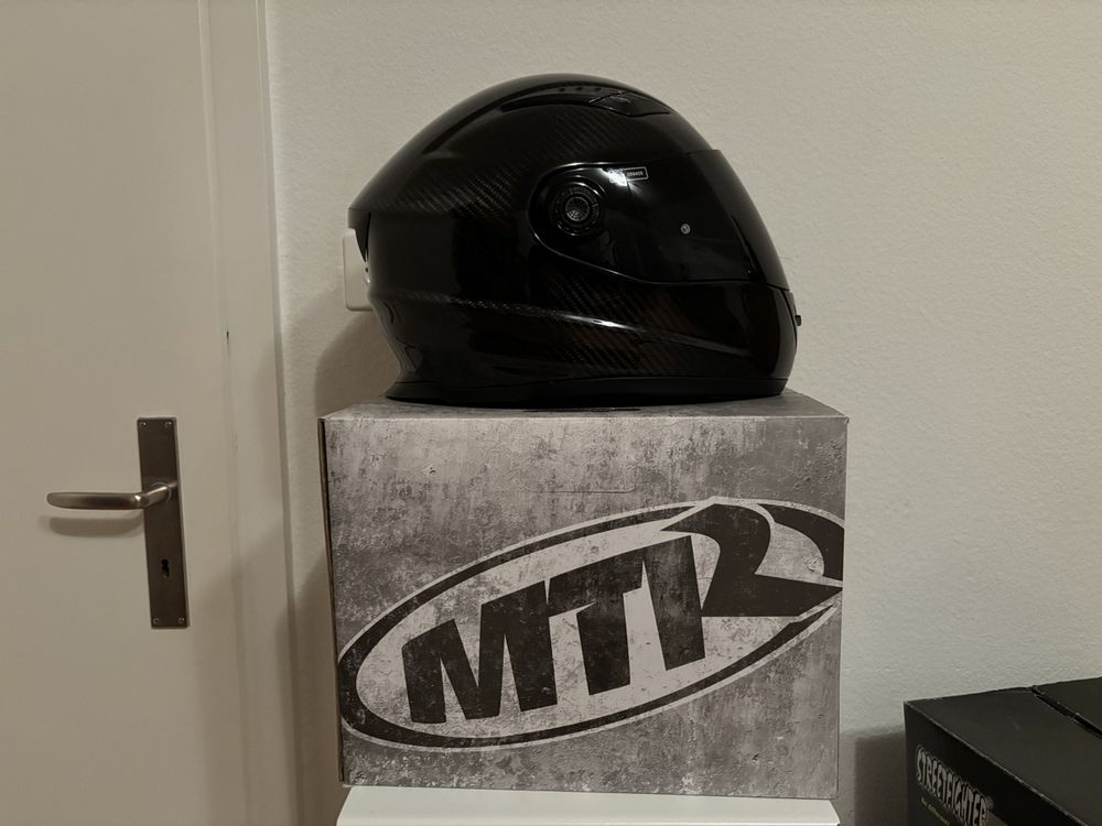 MTR Full Carbon Integralhelm Helm (Neu (gemäss Beschreibung)) in Luzern ...