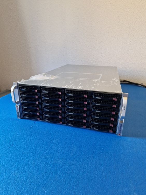 Platz für 45 Festplatten! (HDD-Enclosure, JBOD), Supermicro (Gebraucht ...