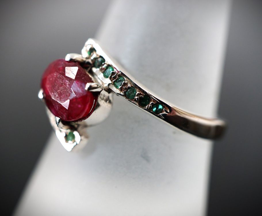 ALTER 925 SILBER RING RUBIN + SMARAGD EDELSTEIN GEPUNZT | Kaufen auf ...