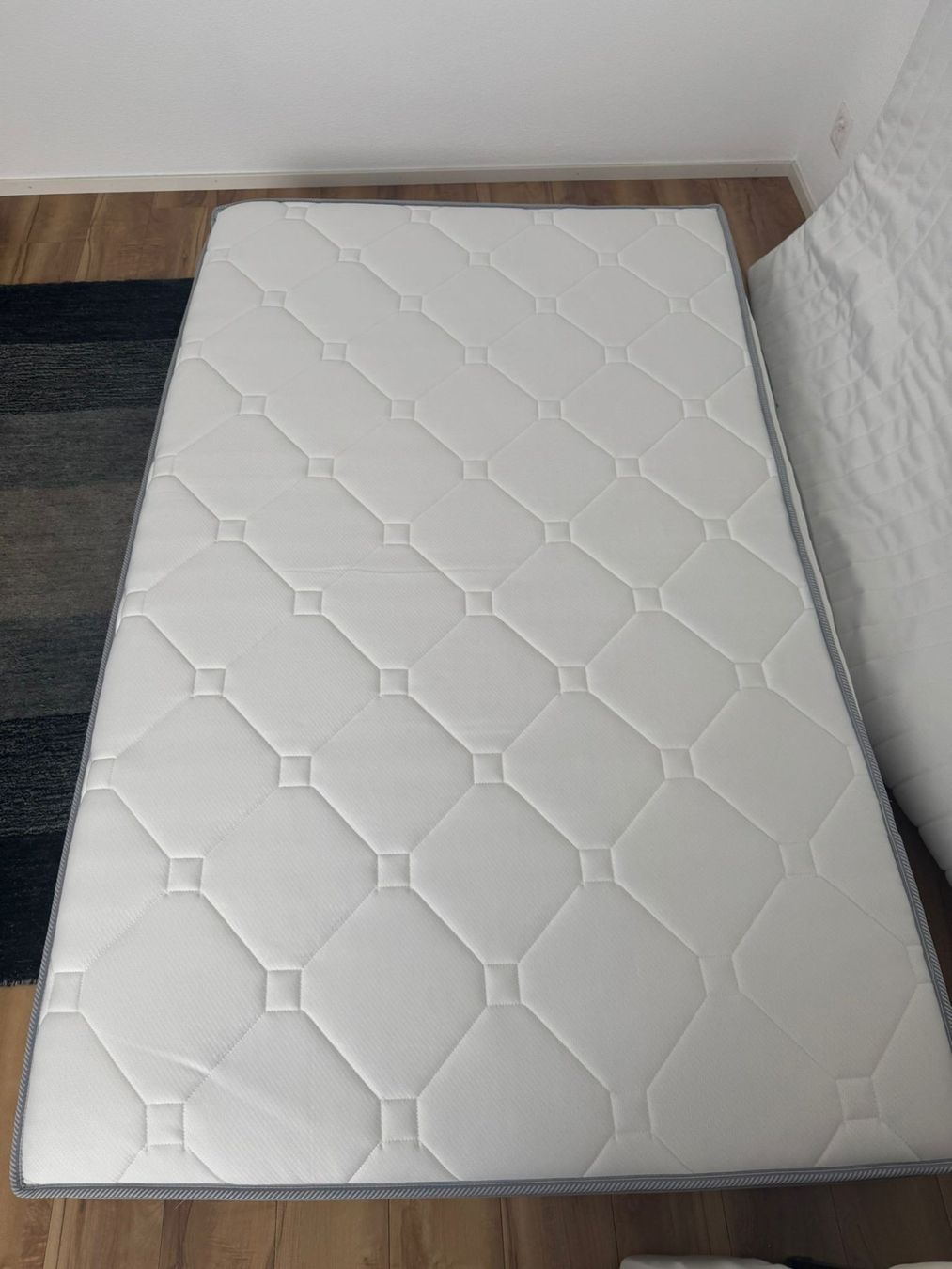 Matratze 100 X 100