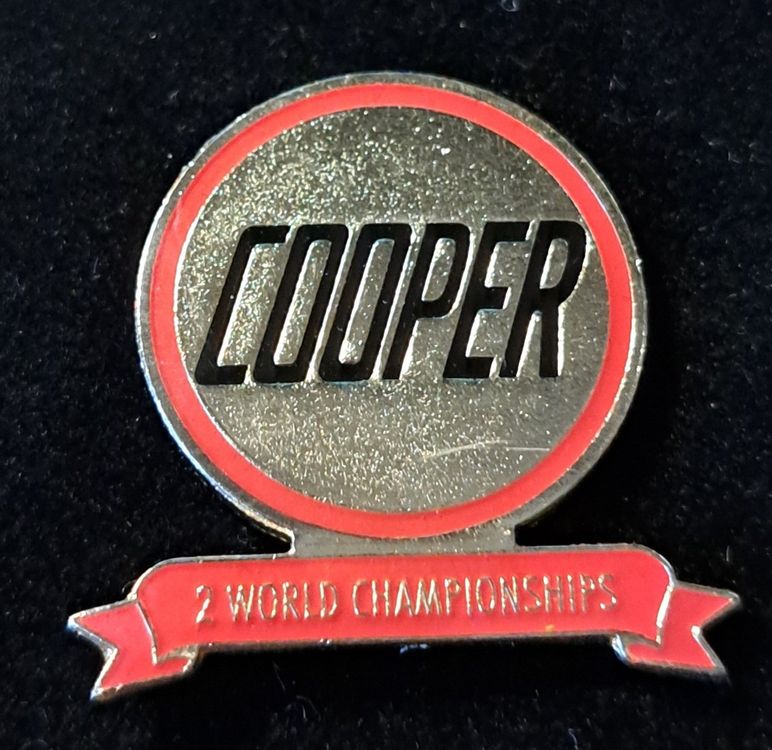 Pin's Mini Cooper - 2 x Champion du monde (D'occasion) à Cernier pour ...