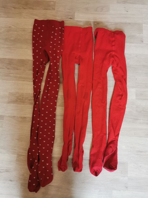 rote Strumpfhosen, Gr. 134/140 (Gebraucht) in Erlinsbach SO für CHF 5 ...