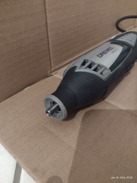 Dremel 4000 - Needs Plug, Needs Locking Nut - Motor Runs (Defekt) in ...