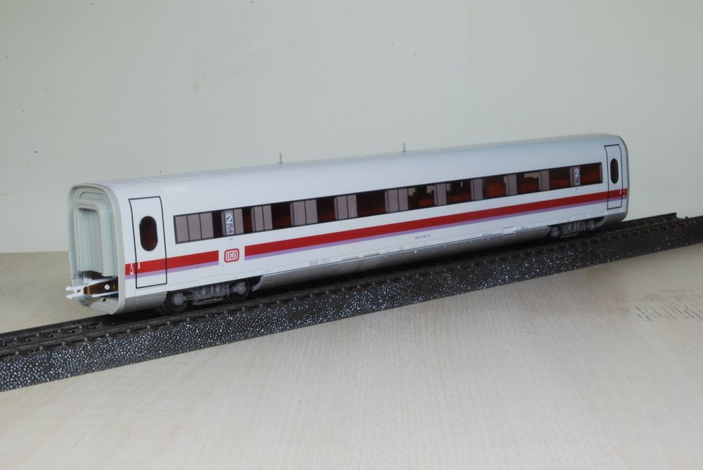Märklin 4372 DB ICE-1- Grossraum- Abteilwagen 2. Klasse (Neu (gemäss ...