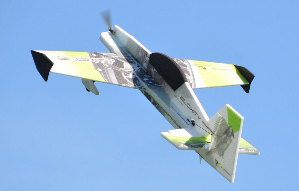 Veloxity Shock Flyer, Spw 1070mm, KIT-Version von RC-Factory | Kaufen ...