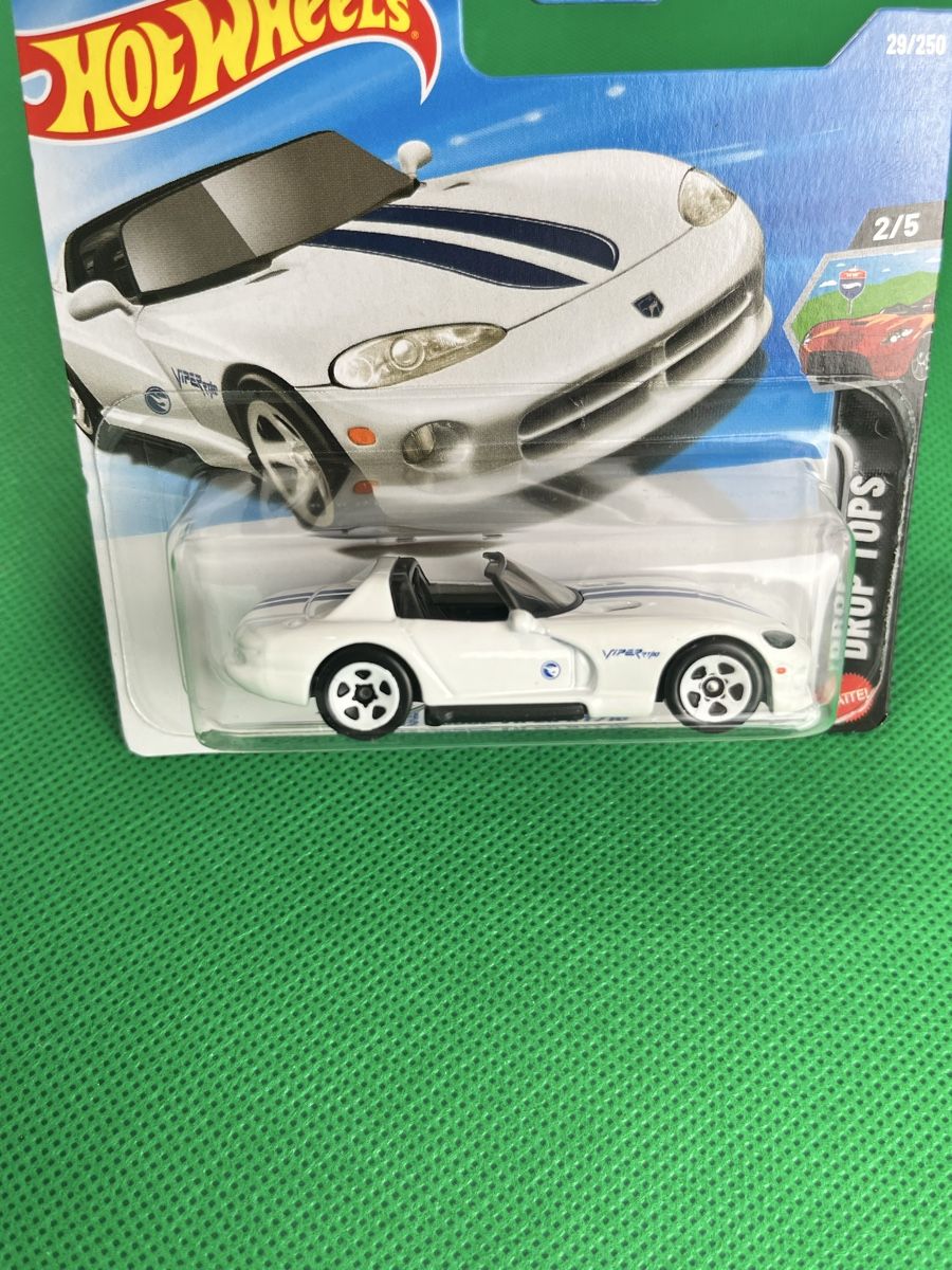 Hot Wheels Dodge Viper RT/10 Treasure Hunt 2026 NEU! (Neu und ...