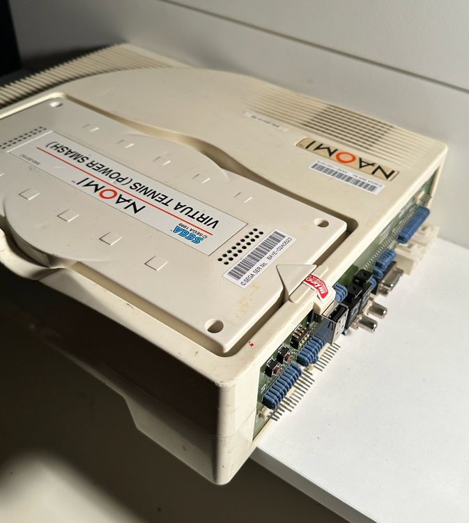 SEGA Naomi Board Konsole mit Virtua Tennis | Kaufen auf Ricardo
