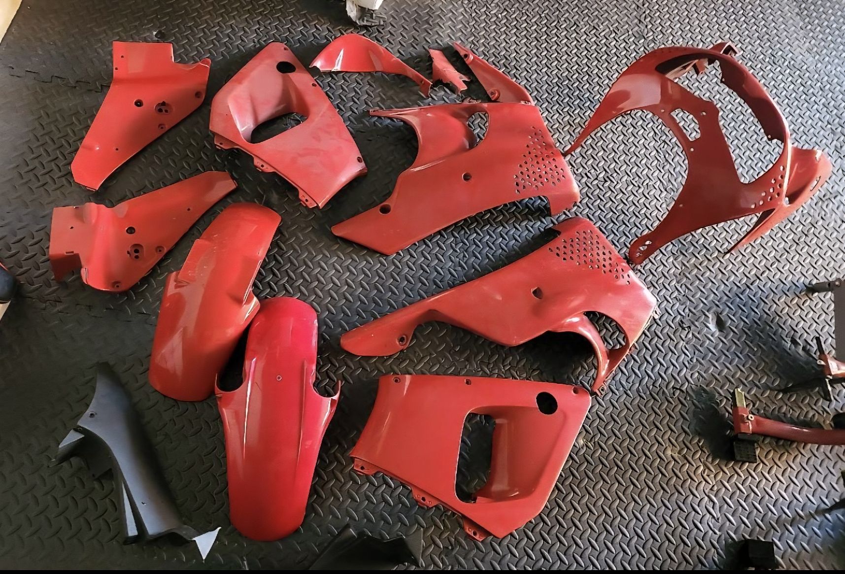 honda cbr 900 92/99 lot de carenages oem honda (Gebraucht) in Font für ...