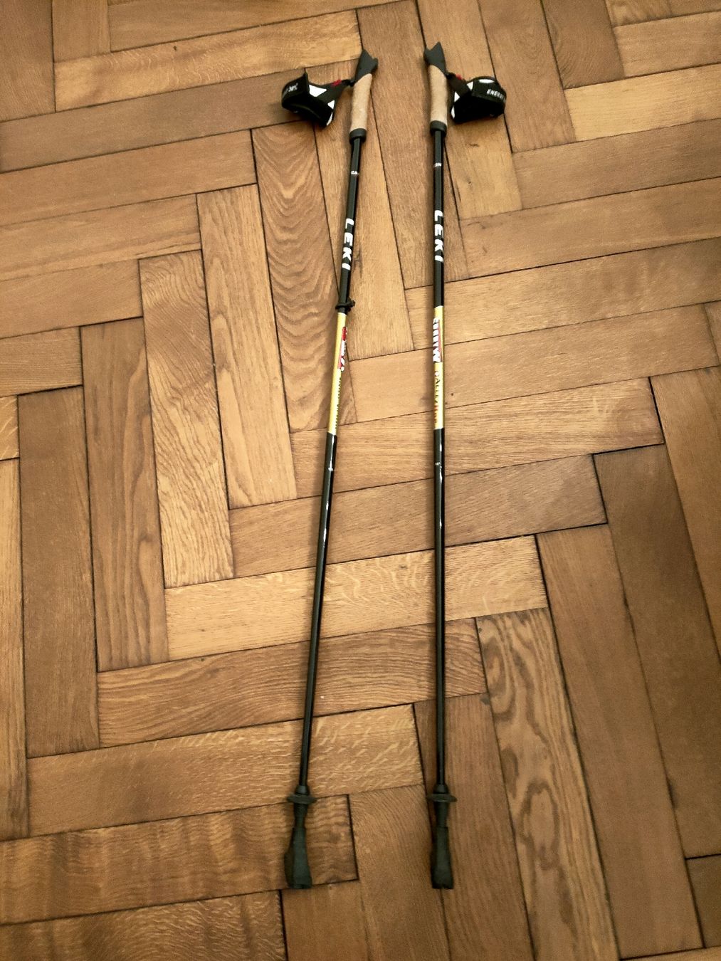 Leki Nordic Walking Stöcke115 gold/schwarz , wenig gebraucht (D ...