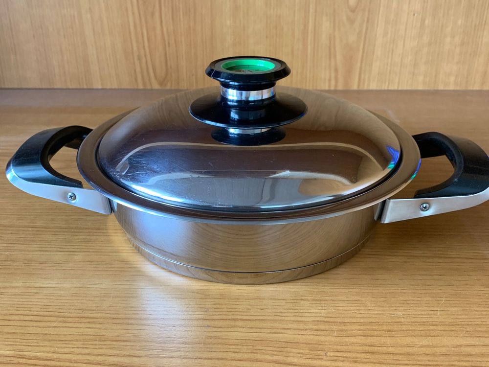 Casseroles AMC (2 pcs) (D'occasion) à Avry-sur-Matran pour CHF 50 ...