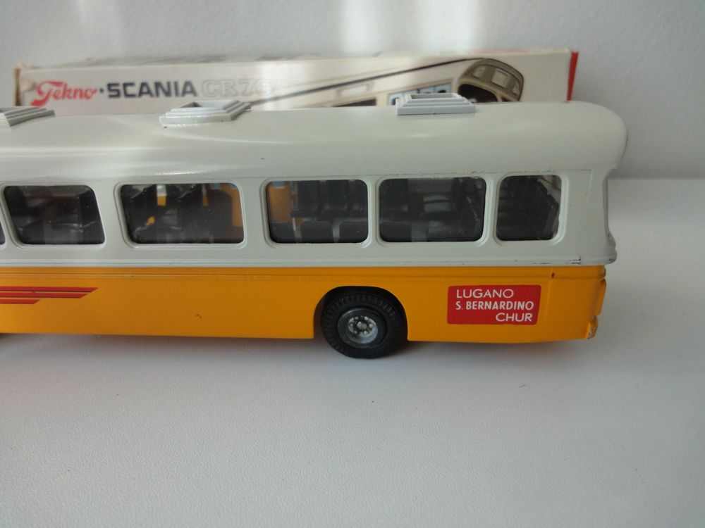 Tekno Scania CR76 PTT-Bus "Lugano - Chur" (Gebraucht) in Winterthur für ...