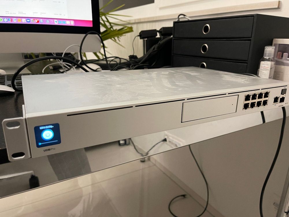 Ubiquiti UMD Pro Dream Machine Pro (Gebraucht) in Burgdorf für CHF 341 ...