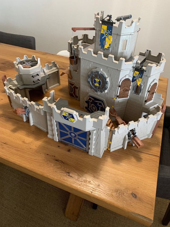Playmobil Nevermore Schloss-Ritter | Kaufen auf Ricardo