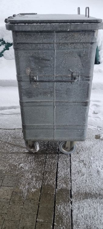 Abfall Container 600 Liter Abfallcontainer (Gebraucht) in Mamishaus für ...