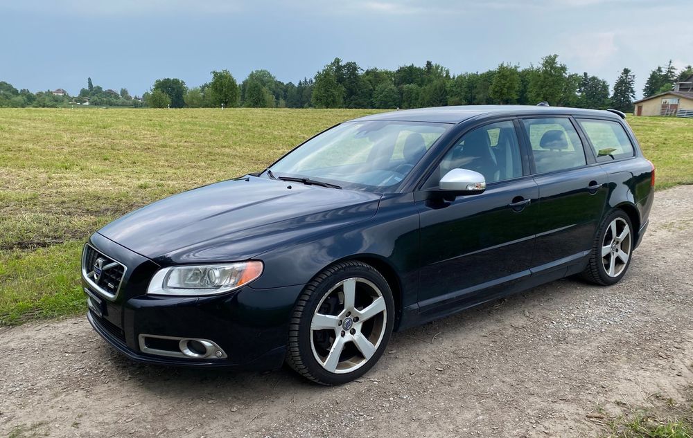Volvo V70 T6