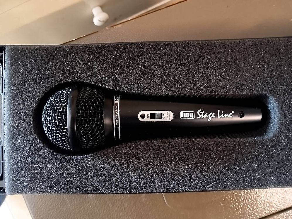 Microfono Phantom (Gebraucht) in Val Mara für CHF 50 – nur Abholung auf ...