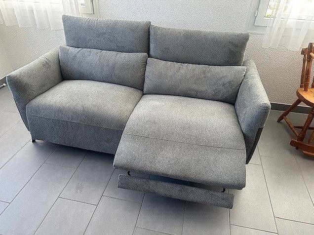 Magnifique canapé Rich électrique 3 places comme neuf (Gebraucht) in Massonnens für CHF 600 ...