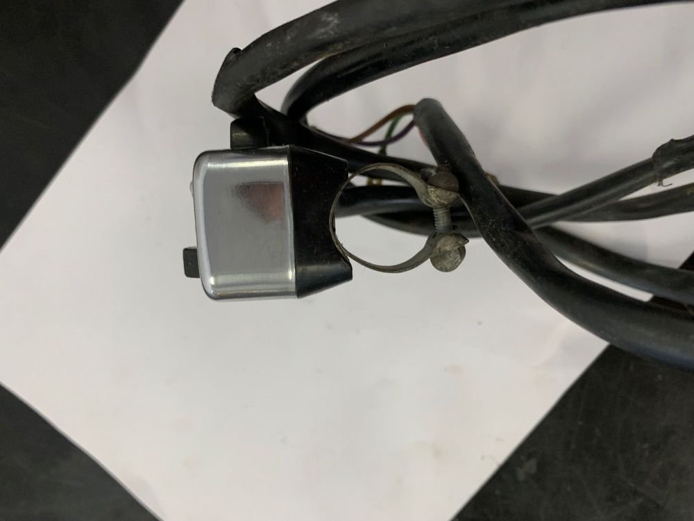 Interrupteur/Schalter CEV 169 SP M8 (Gebraucht) in Courtételle für CHF ...