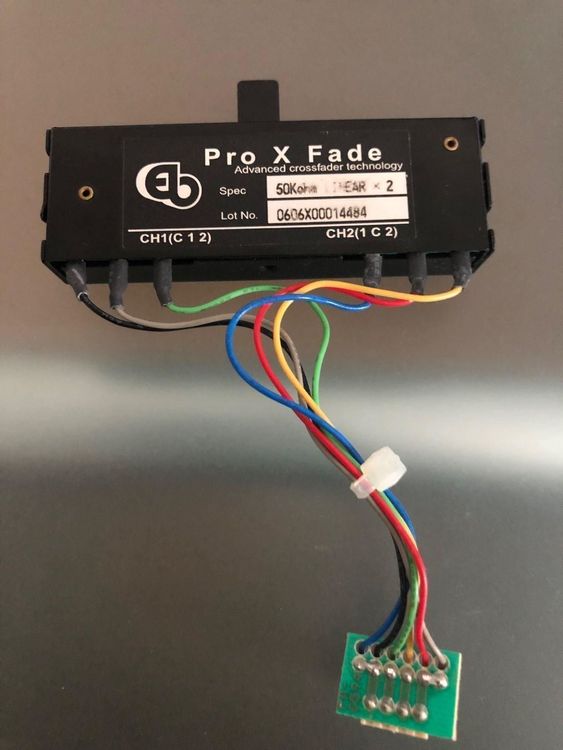 Pro X Fade Crossfader (Neu (gemäss Beschreibung)) in Pfäffikon ZH für ...