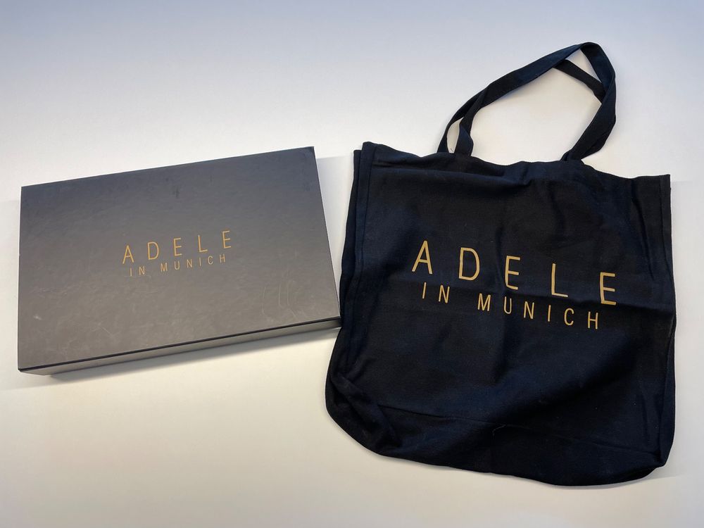 "ADELE in Munich" VIP Box inkl. Tasche (Gebraucht) in Luzern für CHF 29 ...