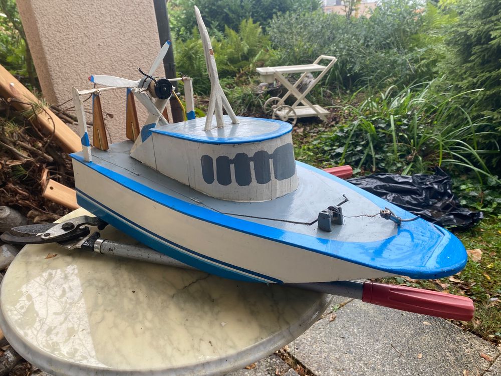 Modellbau Boot mit Propeller Luft antrieb (Gebraucht) in Richterswil ...
