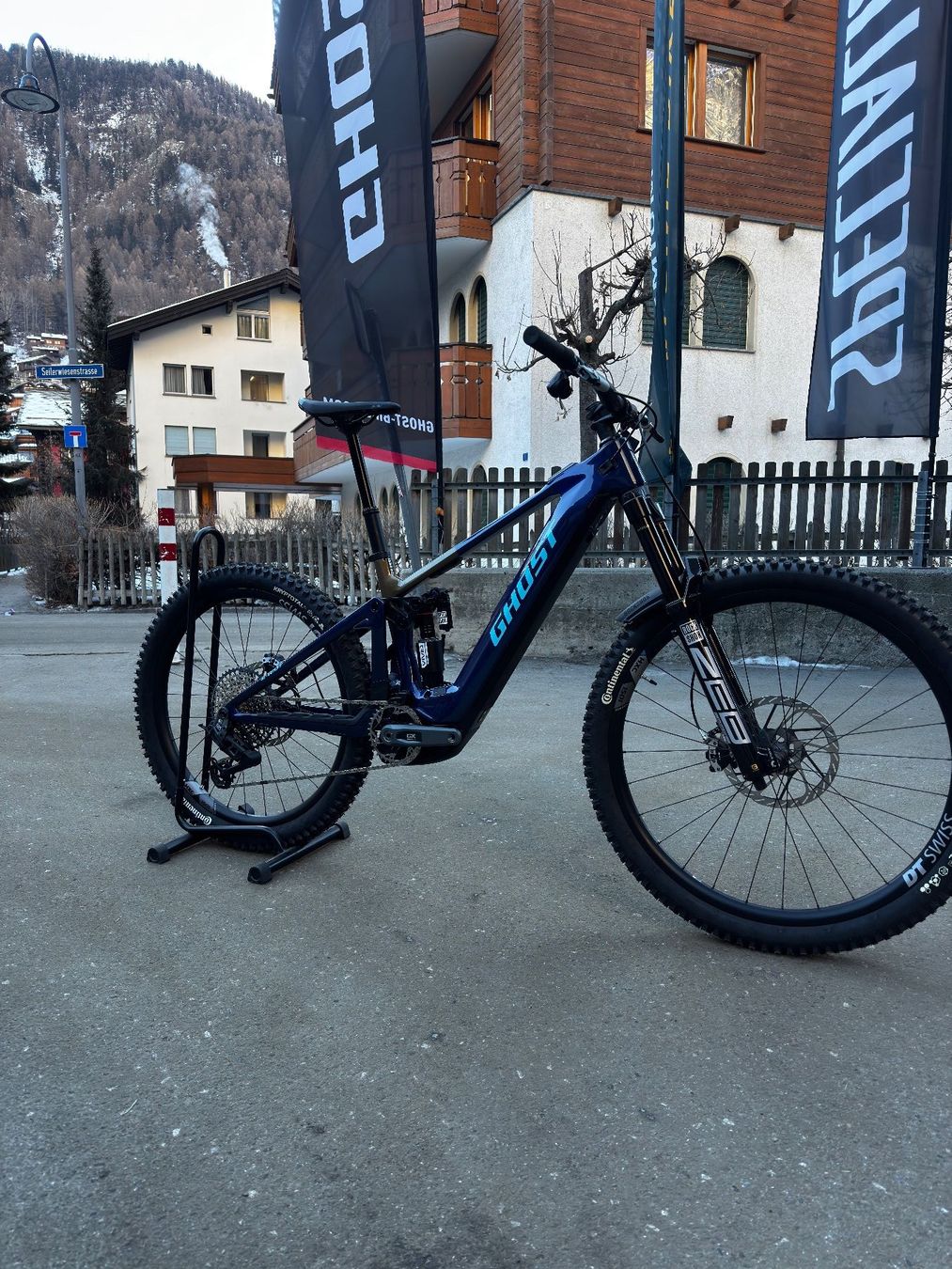 Ghost E-Riot CF LTD, E-Bike, Grösse M, 170mm Federweg (Neu und ...