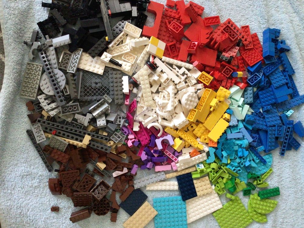 Schöne Mix Farbige Lego teile 1 kg aus Sammlung | Kaufen auf Ricardo