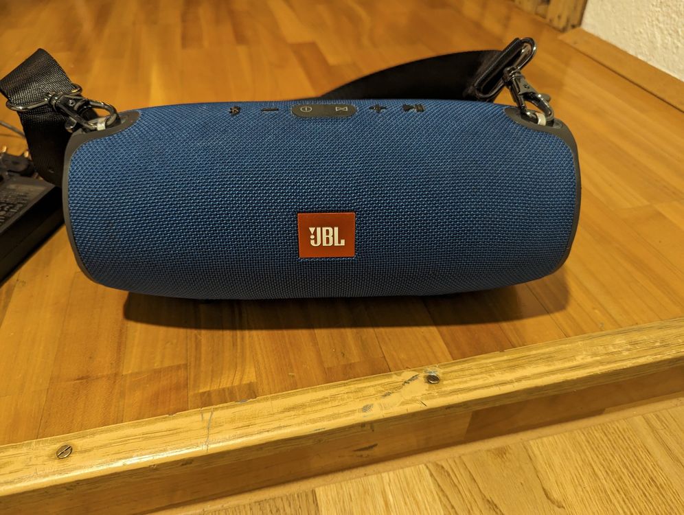 JBL Extreme Bluetooth Lautsprecher mit Powerbank-Funktion (Gebraucht ...
