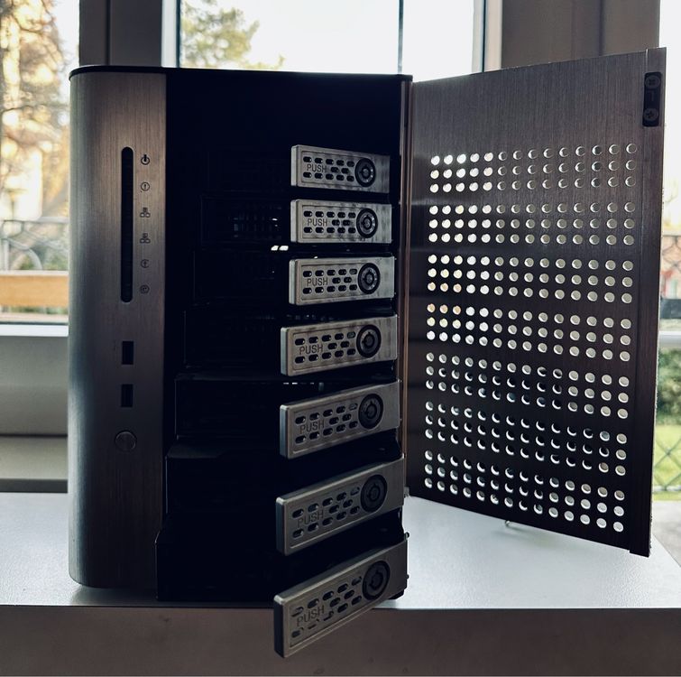 Thecus N7510 NAS | Kaufen auf Ricardo