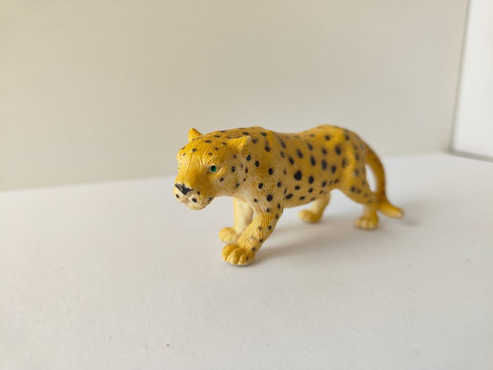 Schleich Leopard Wild Life Safari Raubtier (Gebraucht) in Thalwil für ...