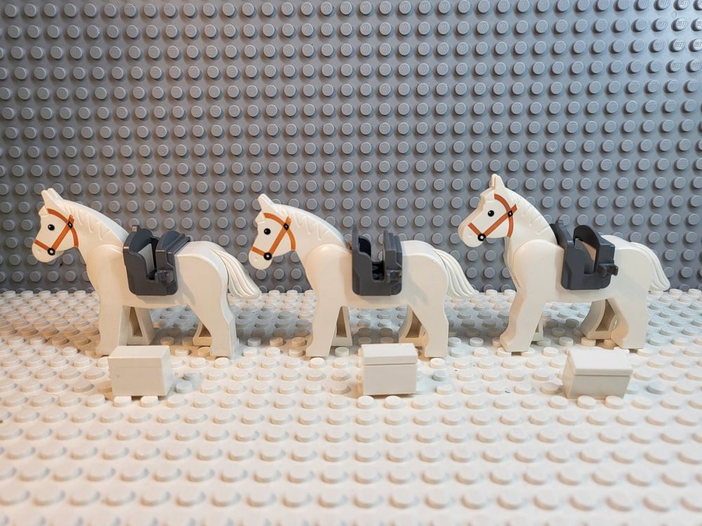 3 Lego - Tiere, Pferde in weiss mit Sattel | Kaufen auf Ricardo
