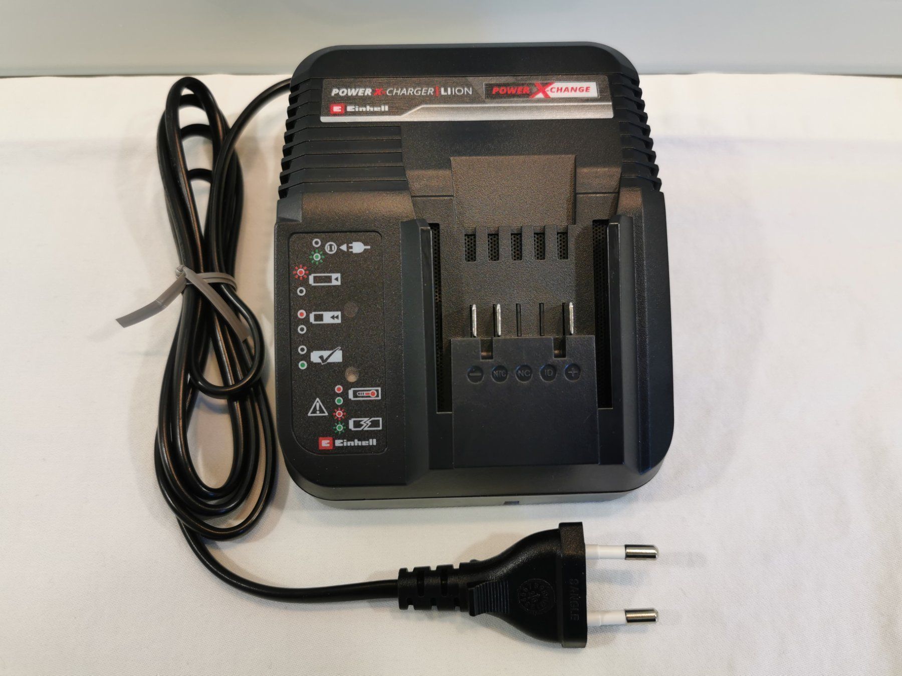 Einhell Ladegerät Power X-Charger 3A (Neu) (Neu (gemäss Beschreibung ...