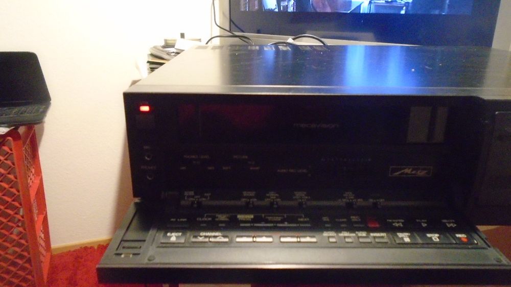 METZ 9874 S-VHS / PANASONIC NV-FS 88 S-VHS REVEDIERT (Gebraucht) in ...