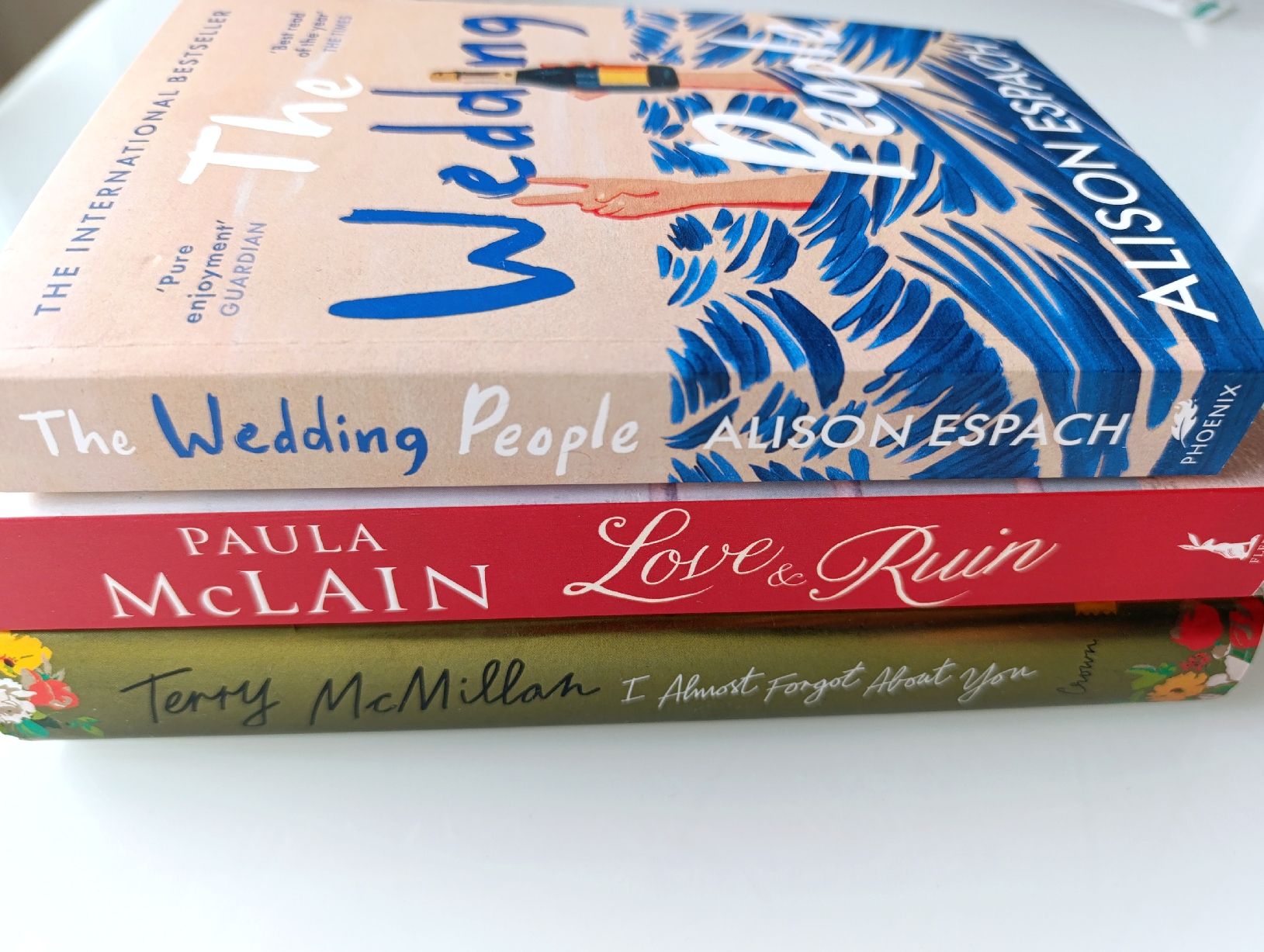 3 Novels in English, only read once. (Neu (gemäss Beschreibung)) in ...