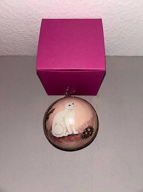 Weihnachtskugel mit weisser Katze (Neu und originalverpackt) in Basel für CHF 10 – mit Lieferung ...