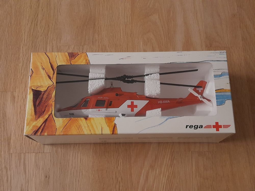 REGA Agusta A-109-K2 HB-XWA 1:48 Modell | Kaufen auf Ricardo