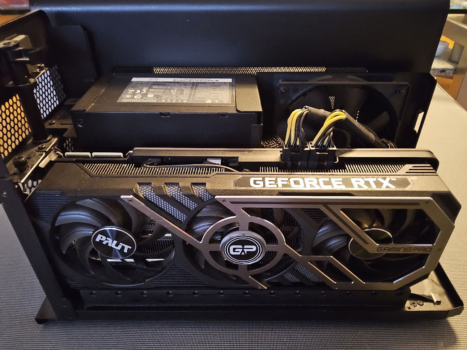 Razer Core X Chroma mit Palit GeForce RTX 3090 24GB (Gebraucht) in ...