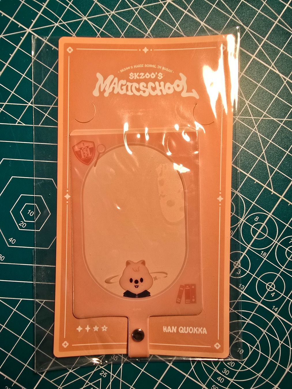 Stray Kids Han quokka phone tab (Neu und originalverpackt) in Neuchâtel ...