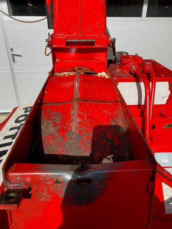 Holzhäcksler Pöttinger Traktor Hacker Schredder (Gebraucht) in Hemmental für CHF 6220 – nur ...